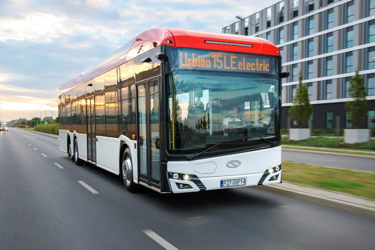 Solaris представил 15-метровый электробус для пригородных маршрутов ...